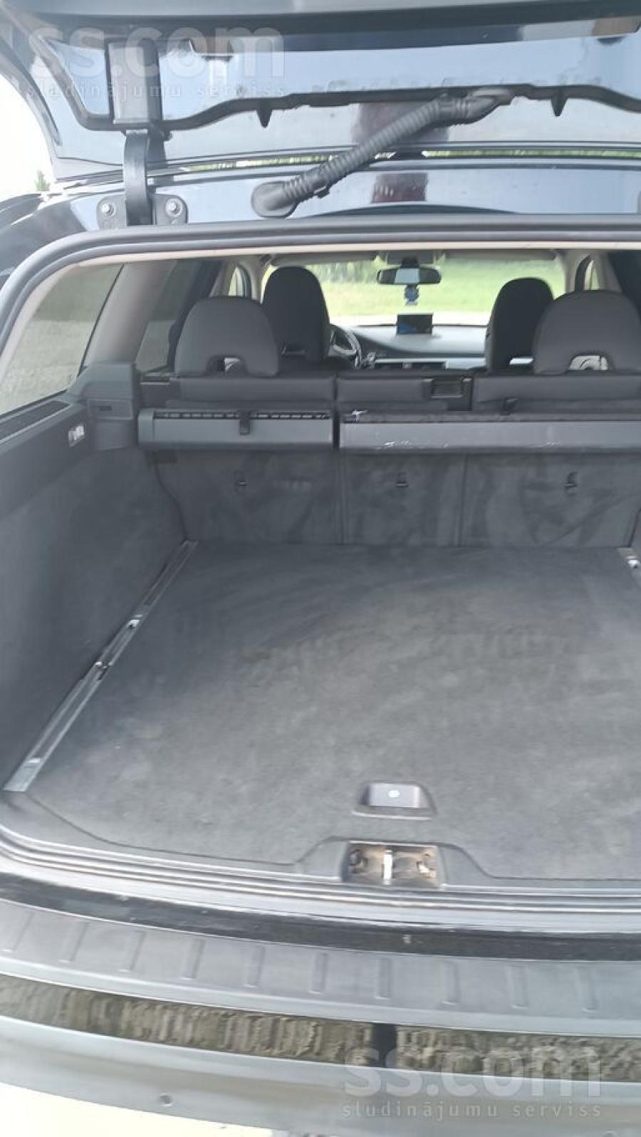 Melns Volvo V70 2010 Aizkraukle, ar dzinēja tilpumu 2.00 L un nobraukumu 262 tūkst. km par 5100 €, foto 20 vietnē AUTOMOTO.COM.LV
