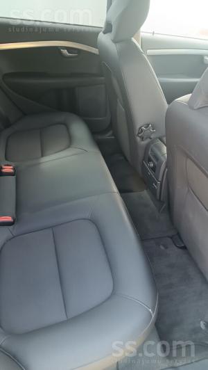 Melns Volvo V70 2010 Aizkraukle, ar dzinēja tilpumu 2.00 L un nobraukumu 262 tūkst. km par 5100 €, foto 22 vietnē AUTOMOTO.COM.LV
