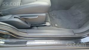 Melns Volvo V70 2010 Aizkraukle, ar dzinēja tilpumu 2.00 L un nobraukumu 262 tūkst. km par 5100 €, foto 24 vietnē AUTOMOTO.COM.LV