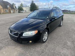 Black Volvo V70 2010 in Siauliai, with an engine capacity of 2.00 L and mileage of 280 thousand km for 3950 €, photo  on AUTOMOTO.COM.LV