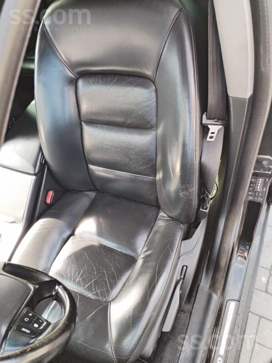 Melns Volvo V70 2010 Jelgava, ar dzinēja tilpumu 2.00 L un nobraukumu 327 tūkst. km par 3200 €, foto 13 vietnē AUTOMOTO.COM.LV