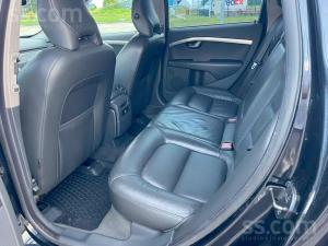 Black Volvo V70 2010 in Riga, with an engine capacity of 2.00 L and mileage of 0 thousand km for 2750 €, photo 11 on AUTOMOTO.COM.LV