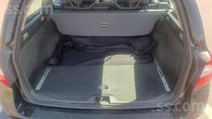 Melns Volvo V70 2010 Jelgava, ar dzinēja tilpumu 2.40 L un nobraukumu 394 tūkst. km par 3900 €, foto 12 vietnē AUTOMOTO.COM.LV