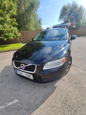 Melns Volvo V70 2010 Tallina, ar dzinēja tilpumu 2.00 L un nobraukumu 162 tūkst. km par 6800 €, foto 3 vietnē AUTOMOTO.COM.LV