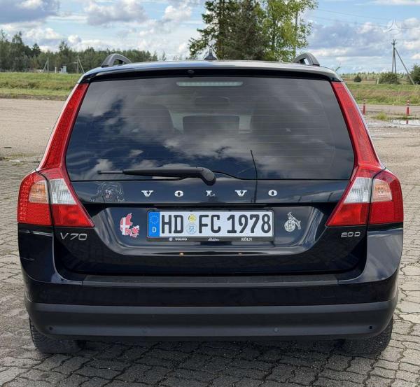 Black Volvo V70 2010 in Vilnius, with an engine capacity of 2.00 L and mileage of 314 thousand km for 3999 €, photo 10 on AUTOMOTO.COM.LV