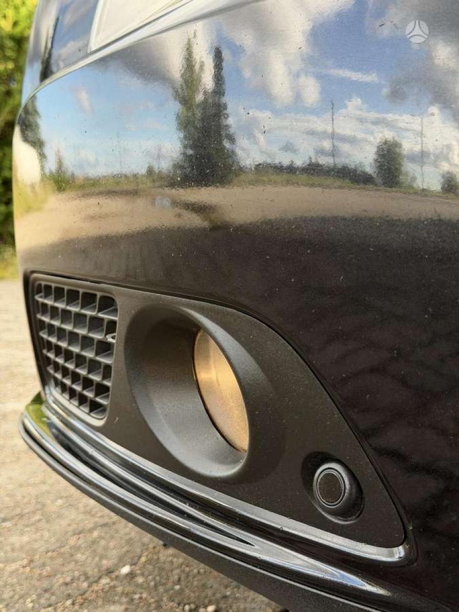 Black Volvo V70 2010 in Vilnius, with an engine capacity of 2.00 L and mileage of 314 thousand km for 3999 €, photo 13 on AUTOMOTO.COM.LV