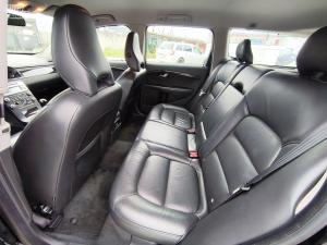 Melns Volvo V70 2010 Marijampole, ar dzinēja tilpumu 2.00 L un nobraukumu 288 tūkst. km par 3900 €, foto 6 vietnē AUTOMOTO.COM.LV