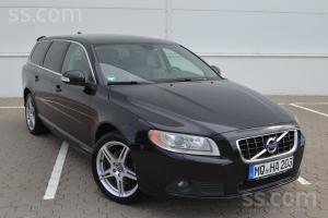 Black Volvo V70 2010 in Riga, with an engine capacity of 2.40 L and mileage of 340 thousand km for 5250 €, photo 4 on AUTOMOTO.COM.LV