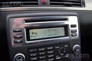 Black Volvo V70 2010 in Riga, with an engine capacity of 2.40 L and mileage of 340 thousand km for 5250 €, photo 19 on AUTOMOTO.COM.LV