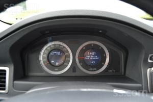 Black Volvo V70 2010 in Riga, with an engine capacity of 2.40 L and mileage of 340 thousand km for 5250 €, photo 26 on AUTOMOTO.COM.LV