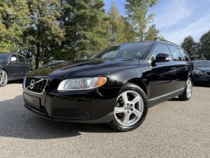 Black Volvo V70 2010 in Kazlu Ruda, with an engine capacity of 2.00 L and mileage of 266 thousand km for 4000 €, photo  on AUTOMOTO.COM.LV