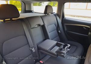 Black Volvo V70 2010 in Paide, with an engine capacity of 2.00 L and mileage of 289 thousand km for 5450 €, photo 14 on AUTOMOTO.COM.LV