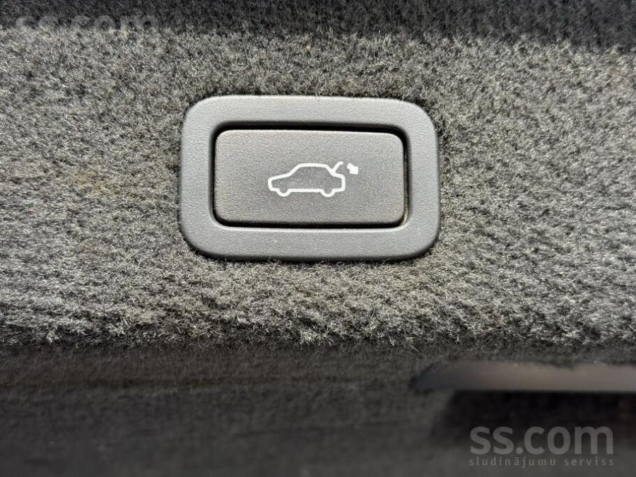 Melns Volvo V70 2010 Rīga, ar dzinēja tilpumu 2.40 L un nobraukumu 0 tūkst. km par 3600 €, foto 14 vietnē AUTOMOTO.COM.LV