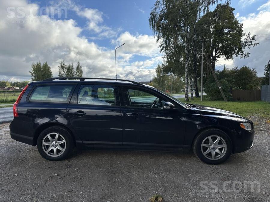 Черный Вольво В70 2010 в Рига, объемом двигателя 2.00 л и пробегом 265 тыс. км за 3790 €, фото 7 на AUTOMOTO.COM.LV