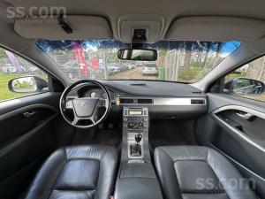 Черный Вольво В70 2010 в Рига, объемом двигателя 2.00 л и пробегом 265 тыс. км за 3790 €, фото 21 на AUTOMOTO.COM.LV