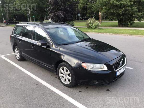 Melns Volvo V70 2011 Rīga, ar dzinēja tilpumu 1.60 L un nobraukumu 0 tūkst. km par 2650 €, foto 2 vietnē AUTOMOTO.COM.LV