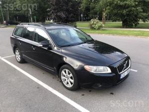 Black Volvo V70 2011 in Riga, with an engine capacity of 1.60 L and mileage of 0 thousand km for 2650 €, photo 2 on AUTOMOTO.COM.LV