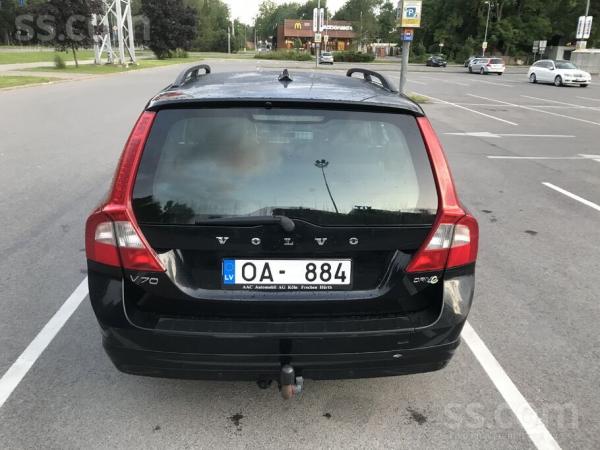 Melns Volvo V70 2011 Rīga, ar dzinēja tilpumu 1.60 L un nobraukumu 0 tūkst. km par 2650 €, foto 5 vietnē AUTOMOTO.COM.LV
