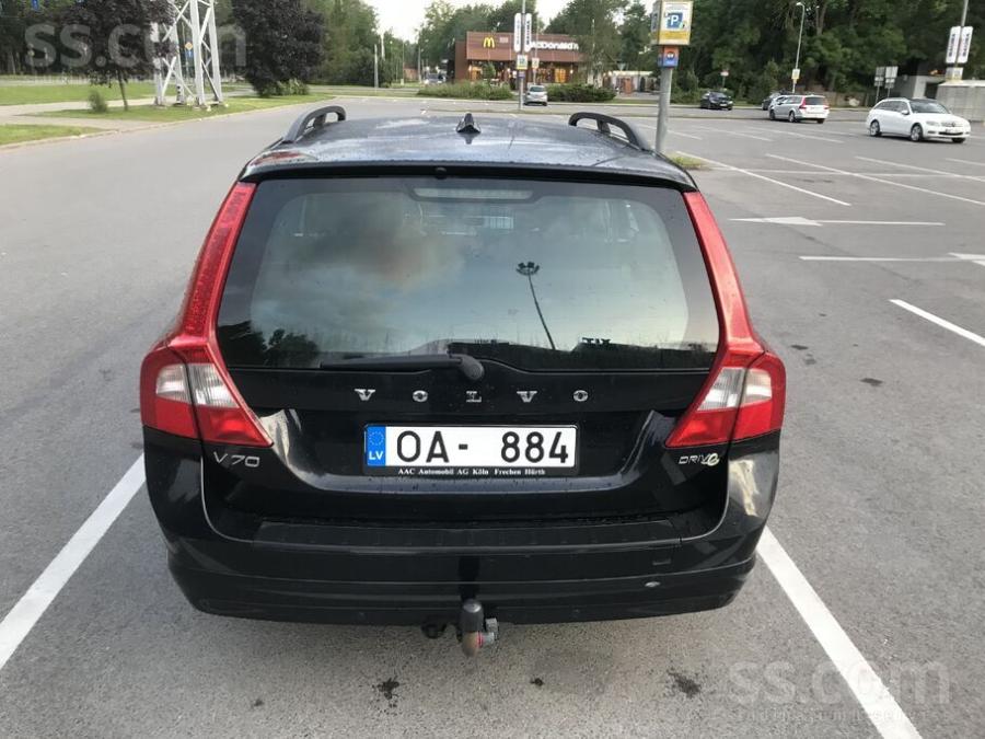 Black Volvo V70 2011 in Riga, with an engine capacity of 1.60 L and mileage of 0 thousand km for 2650 €, photo 5 on AUTOMOTO.COM.LV