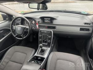 Melns Volvo V70 2011 Rēzekne, ar dzinēja tilpumu 2.00 L un nobraukumu 0 tūkst. km par 4650 €, foto 10 vietnē AUTOMOTO.COM.LV