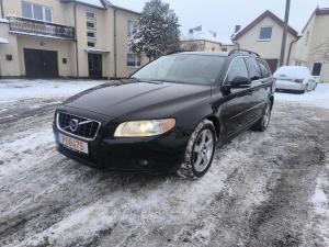 Melns Volvo V70 2011 Utena, ar dzinēja tilpumu 2.00 L un nobraukumu 310 tūkst. km par 5850 €, foto  vietnē AUTOMOTO.COM.LV