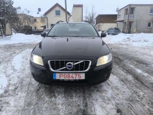 Black Volvo V70 2011 in Utena, with an engine capacity of 2.00 L and mileage of 310 thousand km for 5850 €, photo 2 on AUTOMOTO.COM.LV