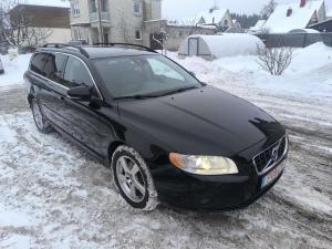 Black Volvo V70 2011 in Utena, with an engine capacity of 2.00 L and mileage of 310 thousand km for 5850 €, photo 9 on AUTOMOTO.COM.LV