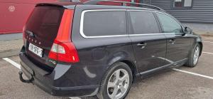 Black Volvo V70 2011 in Kaunas, with an engine capacity of 1.56 L and mileage of 239 thousand km for 5350 €, photo 10 on AUTOMOTO.COM.LV