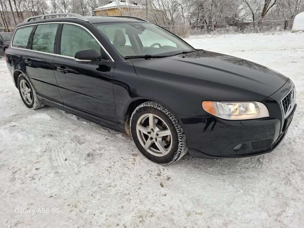 Melns Volvo V70 2011 Pasvalys, ar dzinēja tilpumu 1.56 L un nobraukumu 266 tūkst. km par 3600 €, foto 8 vietnē AUTOMOTO.COM.LV