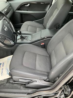 Melns Volvo V70 2011 Tartu, ar dzinēja tilpumu 2.00 L un nobraukumu 299 tūkst. km par 5750 €, foto 7 vietnē AUTOMOTO.COM.LV