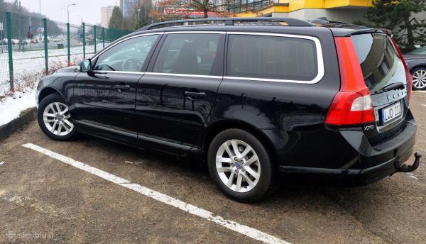 Melns Volvo V70 2011 Viļņa, ar dzinēja tilpumu 2.00 L un nobraukumu 366 tūkst. km par 4000 €, foto 1 vietnē AUTOMOTO.COM.LV
