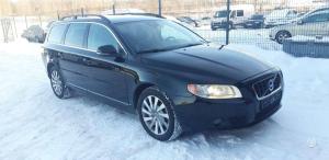 Black Volvo V70 2011 in Kaunas, with an engine capacity of 2.00 L and mileage of 280 thousand km for 5350 €, photo  on AUTOMOTO.COM.LV