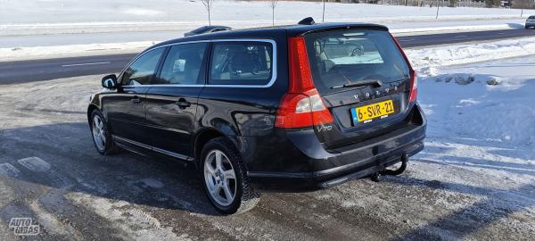Melns Volvo V70 2011 Kauņa, ar dzinēja tilpumu 2.00 L un nobraukumu 246 tūkst. km par 5750 €, foto 8 vietnē AUTOMOTO.COM.LV