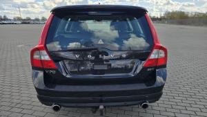 Black Volvo V70 2011 in Marijampole, with an engine capacity of 2.00 L and mileage of 188 thousand km for 4750 €, photo 7 on AUTOMOTO.COM.LV
