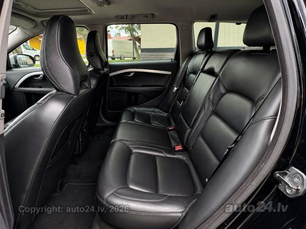 Black Volvo V70 2011 in Rapla, with an engine capacity of 2.40 L and mileage of 0 thousand km for 6500 €, photo 10 on AUTOMOTO.COM.LV