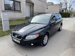 Black Volvo V70 2011 in Raseiniai, with an engine capacity of 2.00 L and mileage of 440 thousand km for 5100 €, photo  on AUTOMOTO.COM.LV