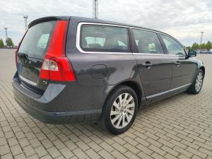 Melns Volvo V70 2011 Marijampole, ar dzinēja tilpumu 1.60 L un nobraukumu 210 tūkst. km par 4350 €, foto 8 vietnē AUTOMOTO.COM.LV