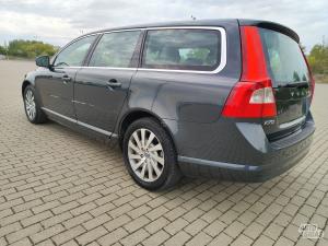 Black Volvo V70 2011 in Marijampole, with an engine capacity of 1.60 L and mileage of 210 thousand km for 4350 €, photo 7 on AUTOMOTO.COM.LV