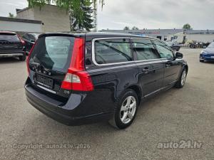 Melns Volvo V70 2011 Tartu, ar dzinēja tilpumu 2.00 L un nobraukumu 288 tūkst. km par 6400 €, foto 6 vietnē AUTOMOTO.COM.LV