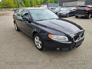 Melns Volvo V70 2011 Tartu, ar dzinēja tilpumu 2.00 L un nobraukumu 288 tūkst. km par 6400 €, foto 7 vietnē AUTOMOTO.COM.LV