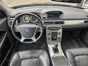 Melns Volvo V70 2011 Tartu, ar dzinēja tilpumu 2.00 L un nobraukumu 288 tūkst. km par 6400 €, foto 8 vietnē AUTOMOTO.COM.LV
