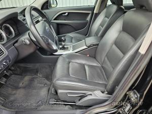 Melns Volvo V70 2011 Tartu, ar dzinēja tilpumu 2.00 L un nobraukumu 288 tūkst. km par 6400 €, foto 9 vietnē AUTOMOTO.COM.LV