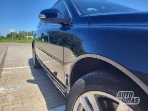 Black Volvo V70 2011 in Vilkaviskis, with an engine capacity of 2.00 L and mileage of 366 thousand km for 4490 €, photo 5 on AUTOMOTO.COM.LV