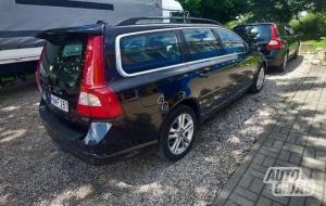 Black Volvo V70 2011 in Vilkaviskis, with an engine capacity of 2.00 L and mileage of 366 thousand km for 4490 €, photo 14 on AUTOMOTO.COM.LV