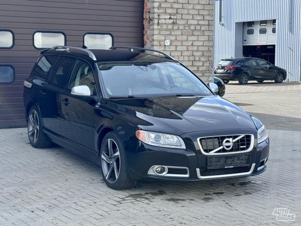Melns Volvo V70 2011 Kretinga, ar dzinēja tilpumu 2.00 L un nobraukumu 178 tūkst. km par 6950 €, foto 3 vietnē AUTOMOTO.COM.LV