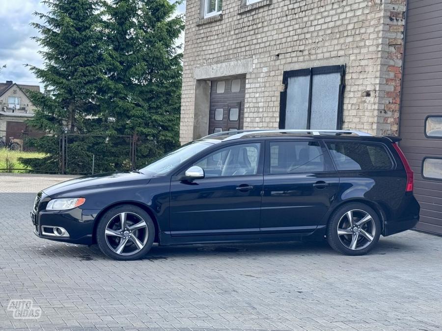 Melns Volvo V70 2011 Kretinga, ar dzinēja tilpumu 2.00 L un nobraukumu 178 tūkst. km par 6950 €, foto 6 vietnē AUTOMOTO.COM.LV