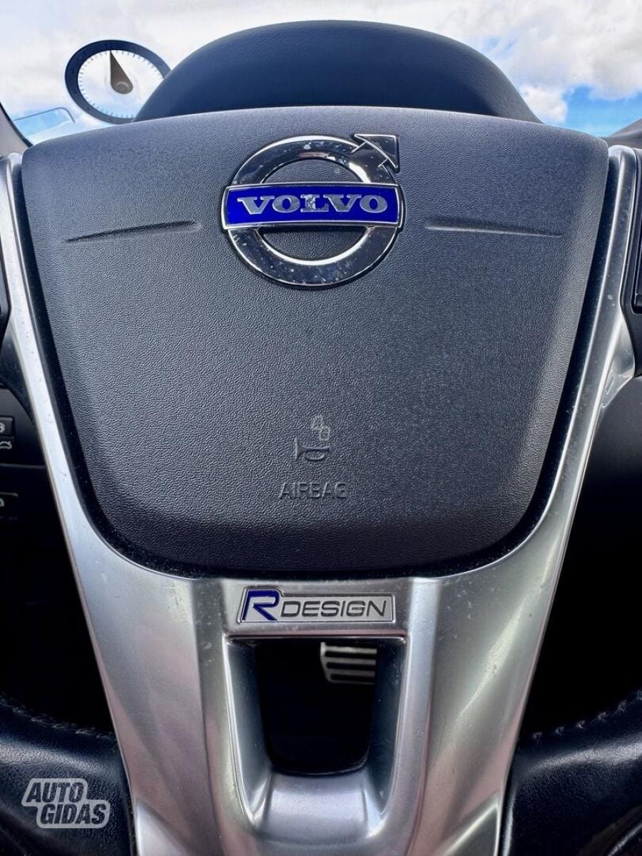 Melns Volvo V70 2011 Kretinga, ar dzinēja tilpumu 2.00 L un nobraukumu 178 tūkst. km par 6950 €, foto 20 vietnē AUTOMOTO.COM.LV