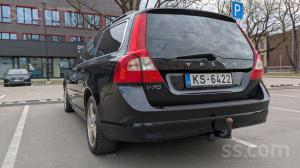 Melns Volvo V70 2011 Rīga, ar dzinēja tilpumu 2.00 L un nobraukumu 324 tūkst. km par 5000 €, foto 8 vietnē AUTOMOTO.COM.LV
