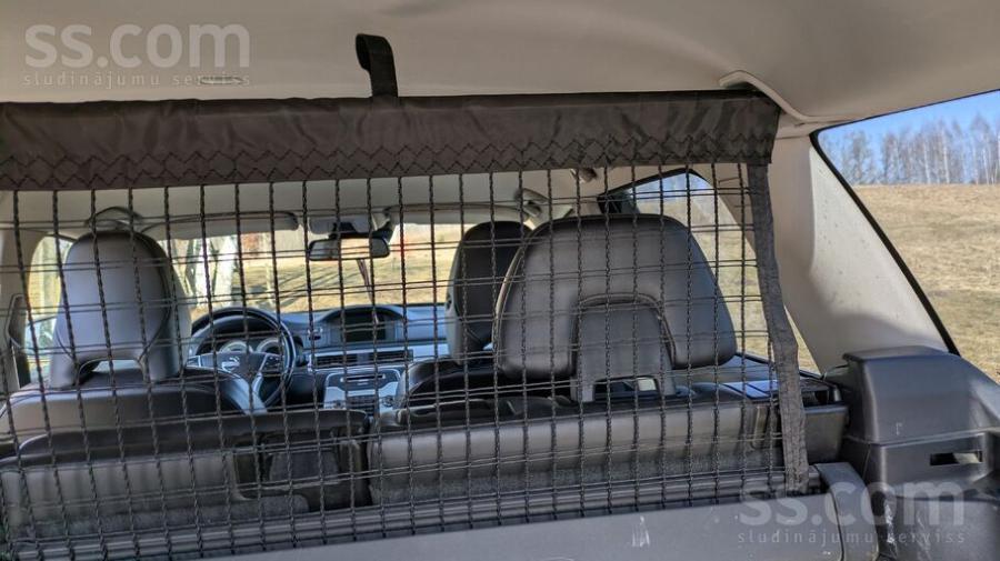 Melns Volvo V70 2011 Rīga, ar dzinēja tilpumu 2.00 L un nobraukumu 324 tūkst. km par 5000 €, foto 11 vietnē AUTOMOTO.COM.LV