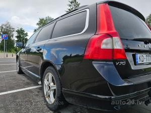 Black Volvo V70 2011 in Riga, with an engine capacity of 2.00 L and mileage of 412 thousand km for 3800 €, photo 15 on AUTOMOTO.COM.LV
